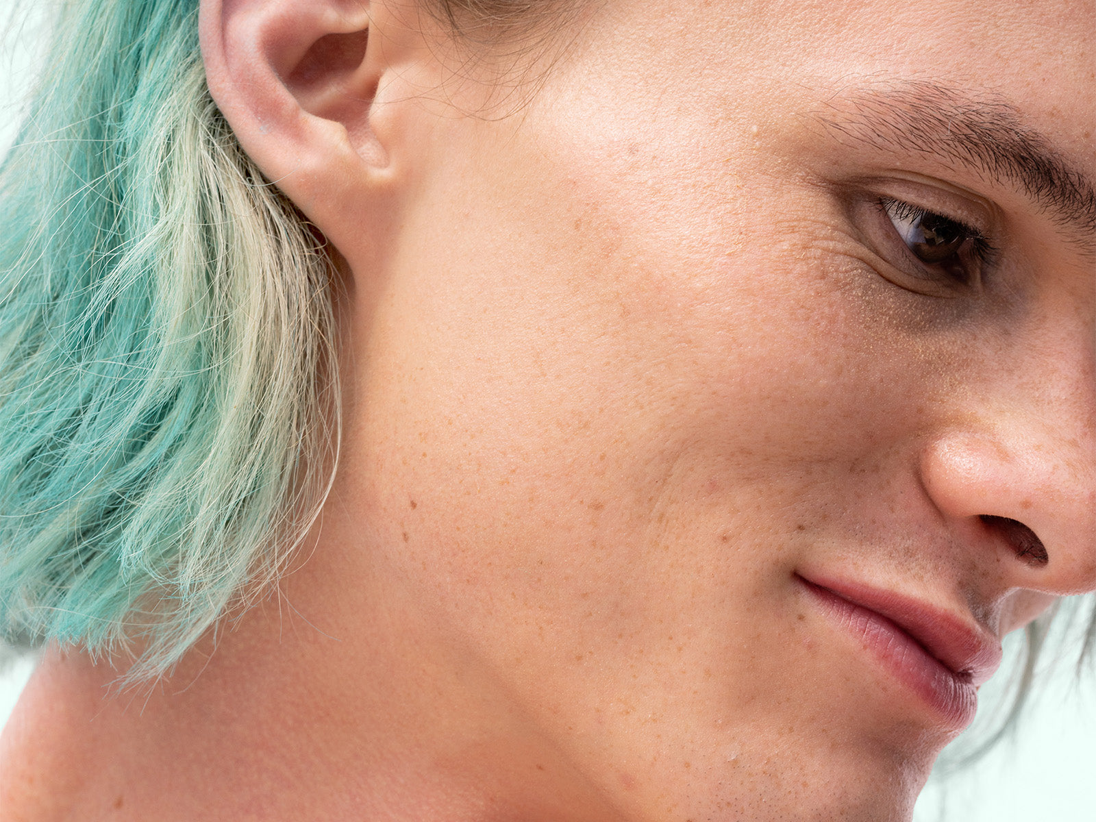 What Is Sallow Skin? – DEINDE